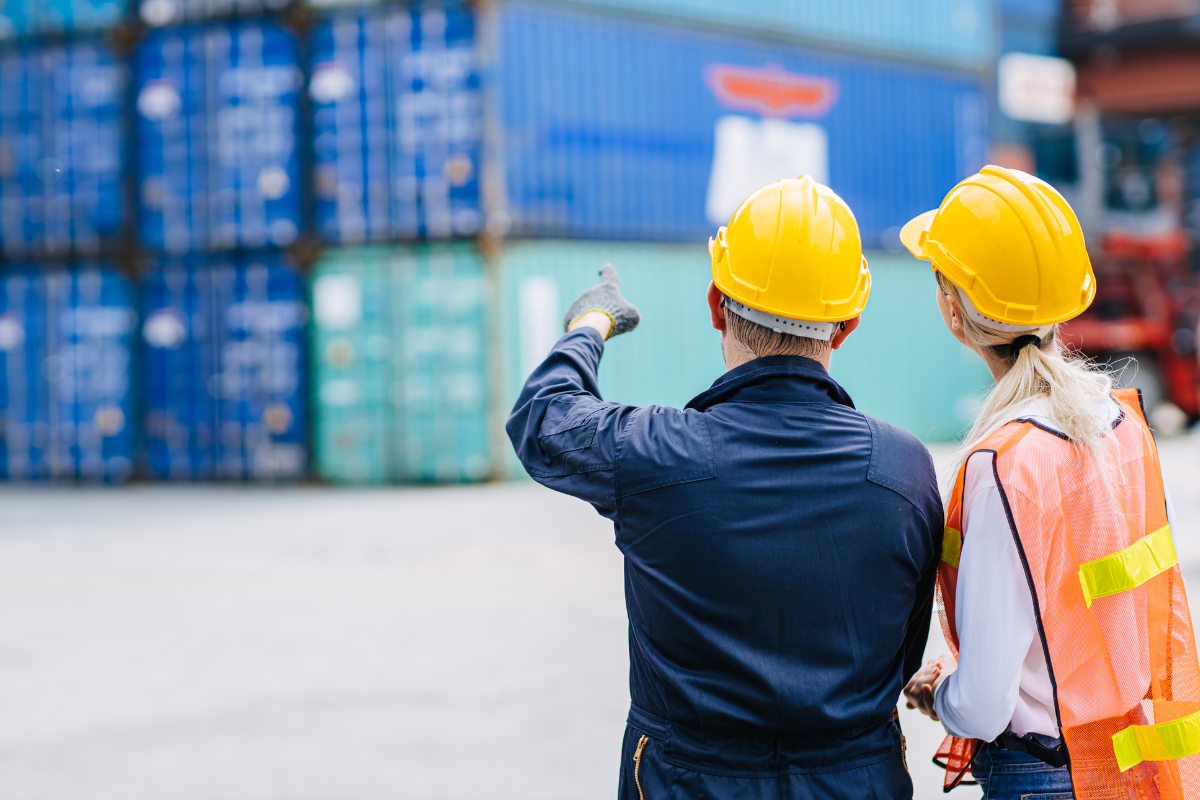 El agente de aduanas: el profesional que te ayuda a importar y exportar