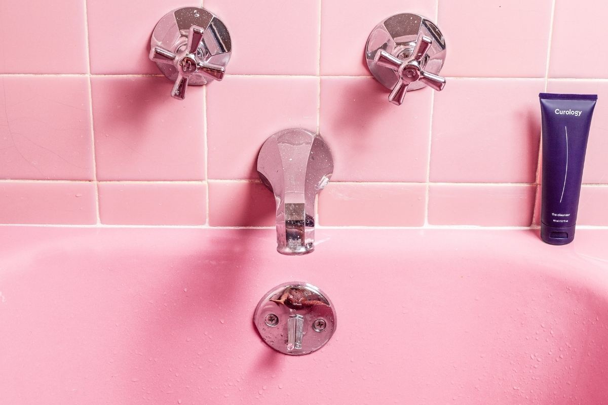 La tasa rosa y la tasa tampón: la higiene se vuelve un lujo